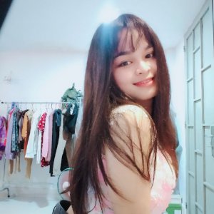 欢迎来到លីហ័រ的直播间