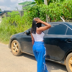 Watch Lizzy Chizzy🐝🐝 Live Stream on BIGO LIVE