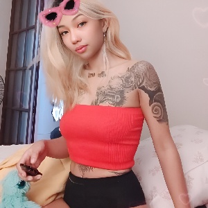 Watch 𝔖𝔥𝔢 𝔇𝔢𝔳𝔦l Live Stream on BIGO LIVE