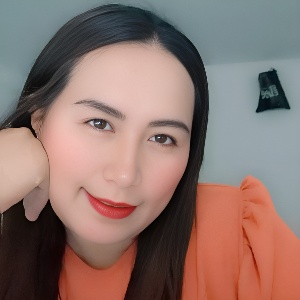 Watch 🅶🅻💚NAIRAH Live Stream on BIGO LIVE