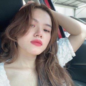 Watch 𝙃 ͜ᴄ☆Tiểu Vy Live Stream on BIGO LIVE