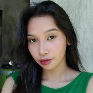 BIGO LIVE'da ᎮᏒᎧ🦉Charish Canlı Yayın İzleyin