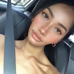 Watch 𝐒⁸💮Yokk ℧ Live Stream on BIGO LIVE