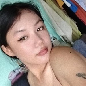 Watch ˢᵗʳ🍯Aurora Live Stream on BIGO LIVE