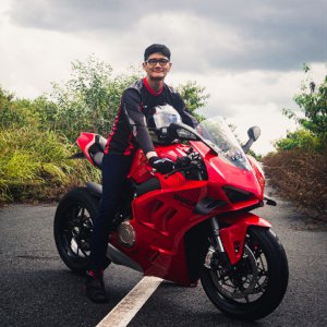 BIGO LIVE KyZzの配信ルームへようこそ