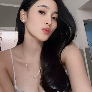 Watch GADIS Live Stream on BIGO LIVE