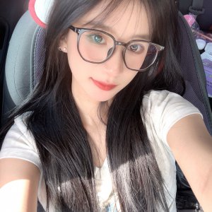 欢迎来到小池baby 🍬(破碎版)的直播间