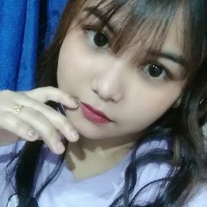 Watch 🔥QueenZie🔥 Live Stream on BIGO LIVE