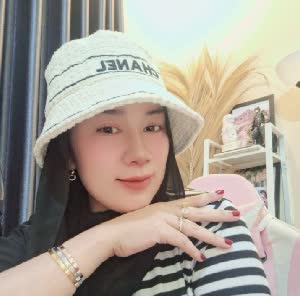 Watch Selly_azza Live Stream on BIGO LIVE