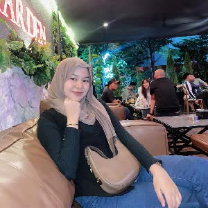 Watch ᵇ𝐗𝒻 »dita Live Stream on BIGO LIVE