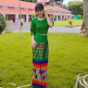Watch 👸 Lu Lu Aung🎻 Live Stream on BIGO LIVE