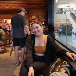 Watch ᗩꪜᏣ_Rierie Live Stream on BIGO LIVE