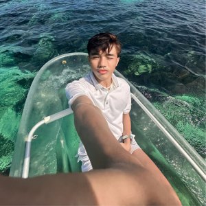 Watch 🆅•𝐋𝐎𝐍𝐄 Live Stream on BIGO LIVE