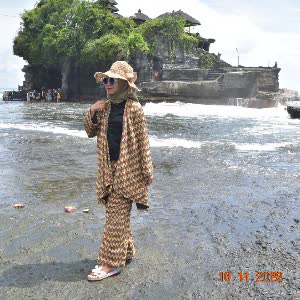 Watch 🌹 Minzie Live Stream on BIGO LIVE