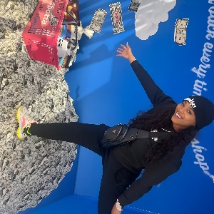 Watch 💚Queen 🐝 Lex Live Stream on BIGO LIVE