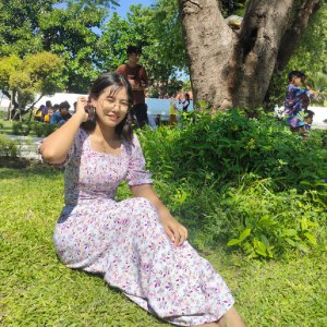 Watch 💓Shwe Lay💓 Live Stream on BIGO LIVE