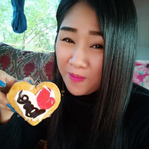 Watch 🌞SS🌞 Ma Wai Live Stream on BIGO LIVE