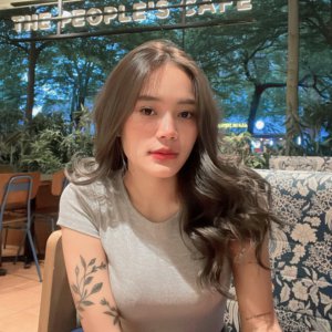 Watch ♚ Zara💰👑 Live Stream on BIGO LIVE