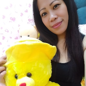 Watch SIL3NT HON3Y♥️ Live Stream on BIGO LIVE