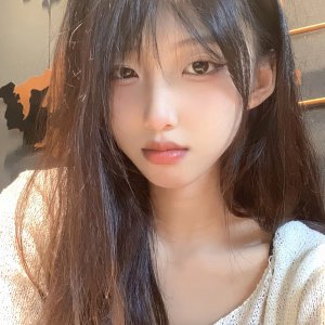 Watch Hello 77(差10K) Live Stream on BIGO LIVE