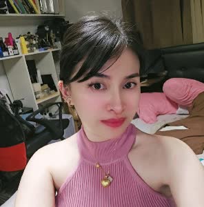 Watch 𝔸𝕄ℤ🌻ᴄʜɪᴄʜɪᴇ Live Stream on BIGO LIVE