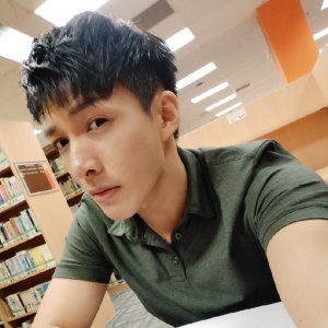 Watch CALEB W Live Stream on BIGO LIVE