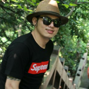 Ko Hein의 라이브 방송에 오신 것을 환영합니다.