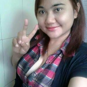 Watch Ratu Unchhh Live Stream on BIGO LIVE