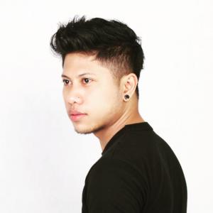 Watch ADIEH FLOWZ 🔫 Live Stream on BIGO LIVE