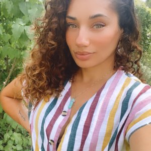 Watch Mallory Hunter💜 Live Stream on BIGO LIVE