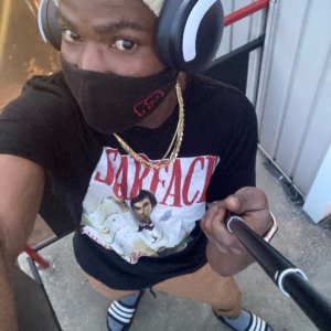 BIGO LIVE'da Roge Brooks Canlı Yayın İzleyin