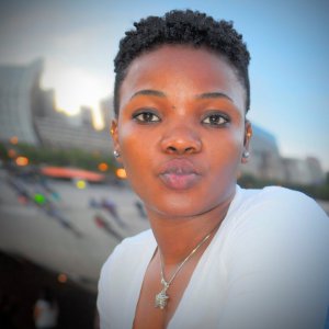 Watch REAL Queen 👸 Live Stream on BIGO LIVE