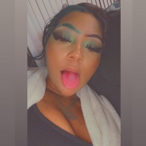 Watch 🖤Papi Grace🖤 Live Stream on BIGO LIVE