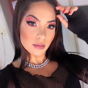 Watch 🌪 Allyne 👑 Live Stream on BIGO LIVE