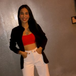 Watch Larissa Rocha Live Stream on BIGO LIVE