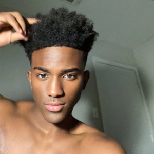 Watch Izzy Live Stream on BIGO LIVE