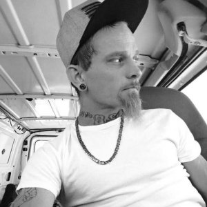 Watch Dustin Stover Live Stream on BIGO LIVE