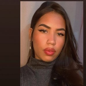 Watch Laura Backer Live Stream on BIGO LIVE