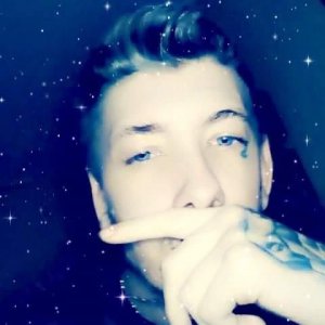 BIGO LIVE'da Cody Taylor Canlı Yayın İzleyin