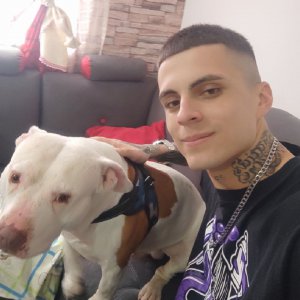 Watch 🌜🐉Sney🌐💫𝔸𝕎 Live Stream on BIGO LIVE