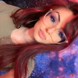 Watch 𝓒𝓱𝓾𝓵𝓪💋 Live Stream on BIGO LIVE