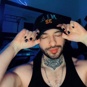 Watch 🐧Uzzel®🐧 Live Stream on BIGO LIVE