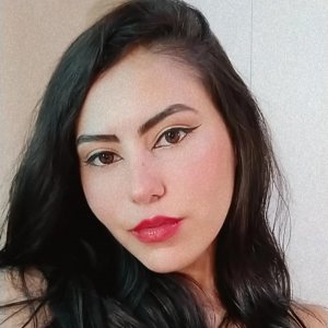 شاهد 😼 Luhhh البث على بيجو لايف