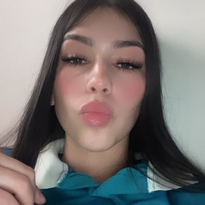 Watch ᵀ |Alejandra Live Stream on BIGO LIVE