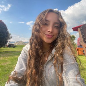 Watch 𝚃𝚊𝚝𝚒🌹 Live Stream on BIGO LIVE