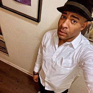 Watch blue Hunnit boy Live Stream on BIGO LIVE