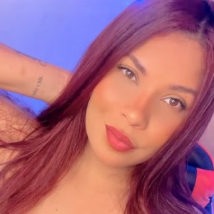 Watch ɢᴀʙʏʟɪᴄɪᴏᴜꜱ🌸🍓 Live Stream on BIGO LIVE