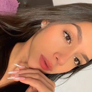 Watch Aleja 💖 Live Stream on BIGO LIVE