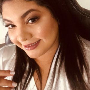 Watch Drezza 🦋 Live Stream on BIGO LIVE