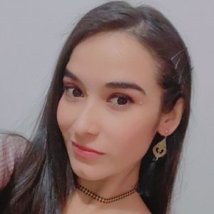 BIGO LIVE'da Linzi Canlı Yayın İzleyin